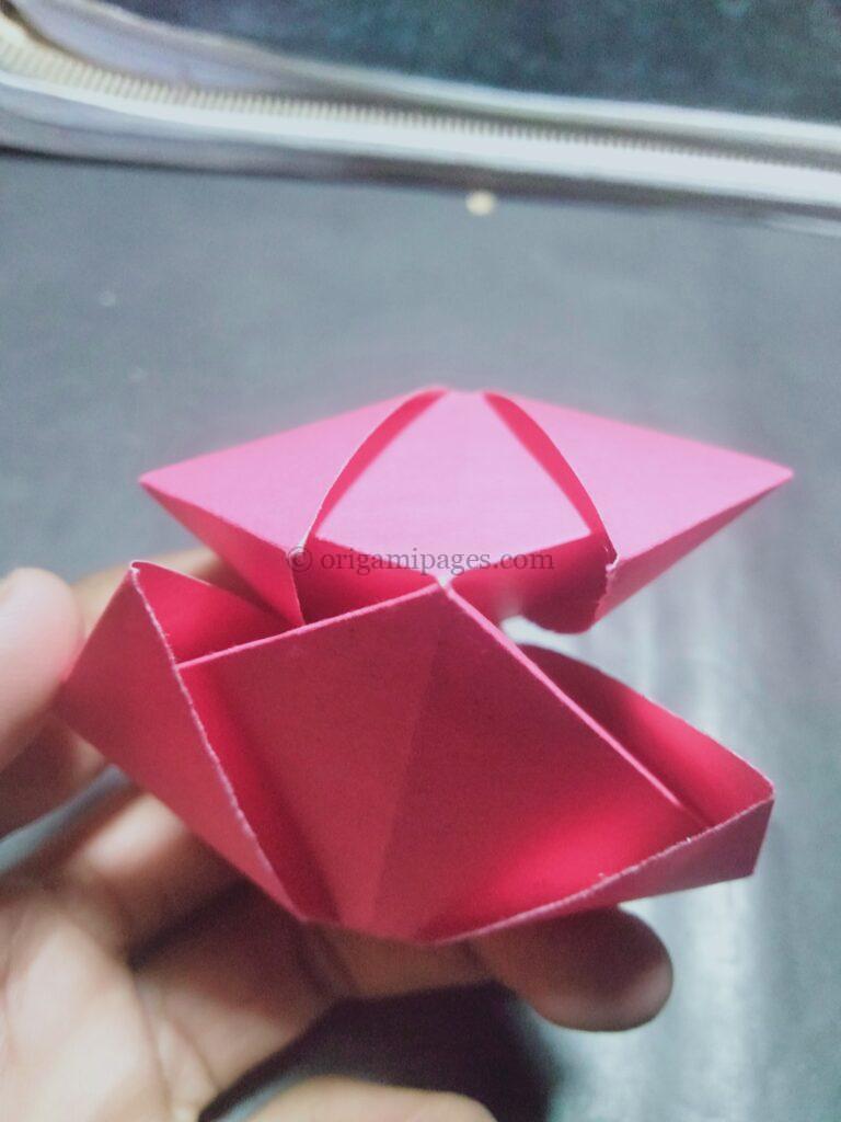 A Step-by-Step Guide to Origami Flower Bookmarks