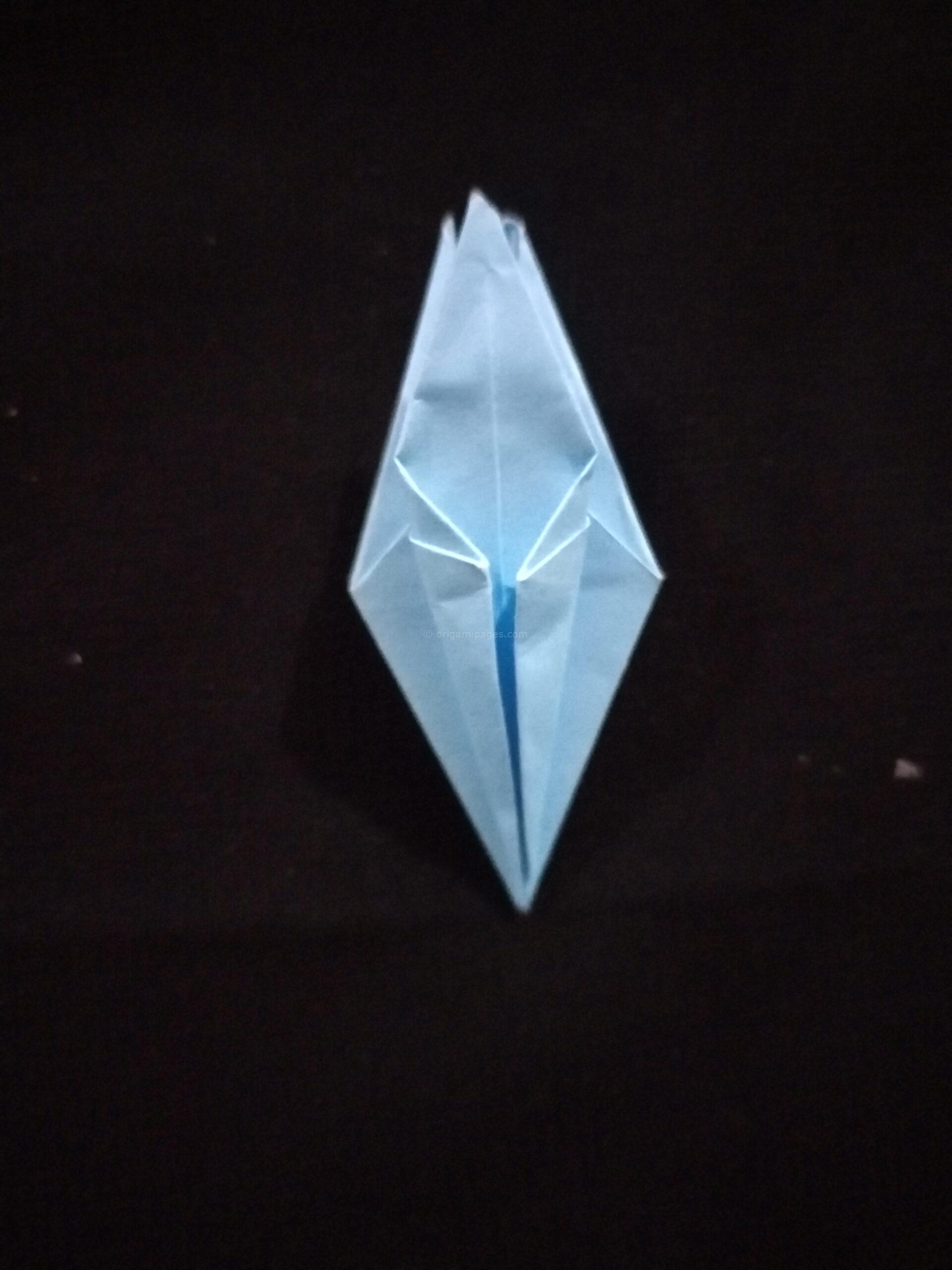 Origami Lily Flowers: A Step-by-Step Guide for Beginners