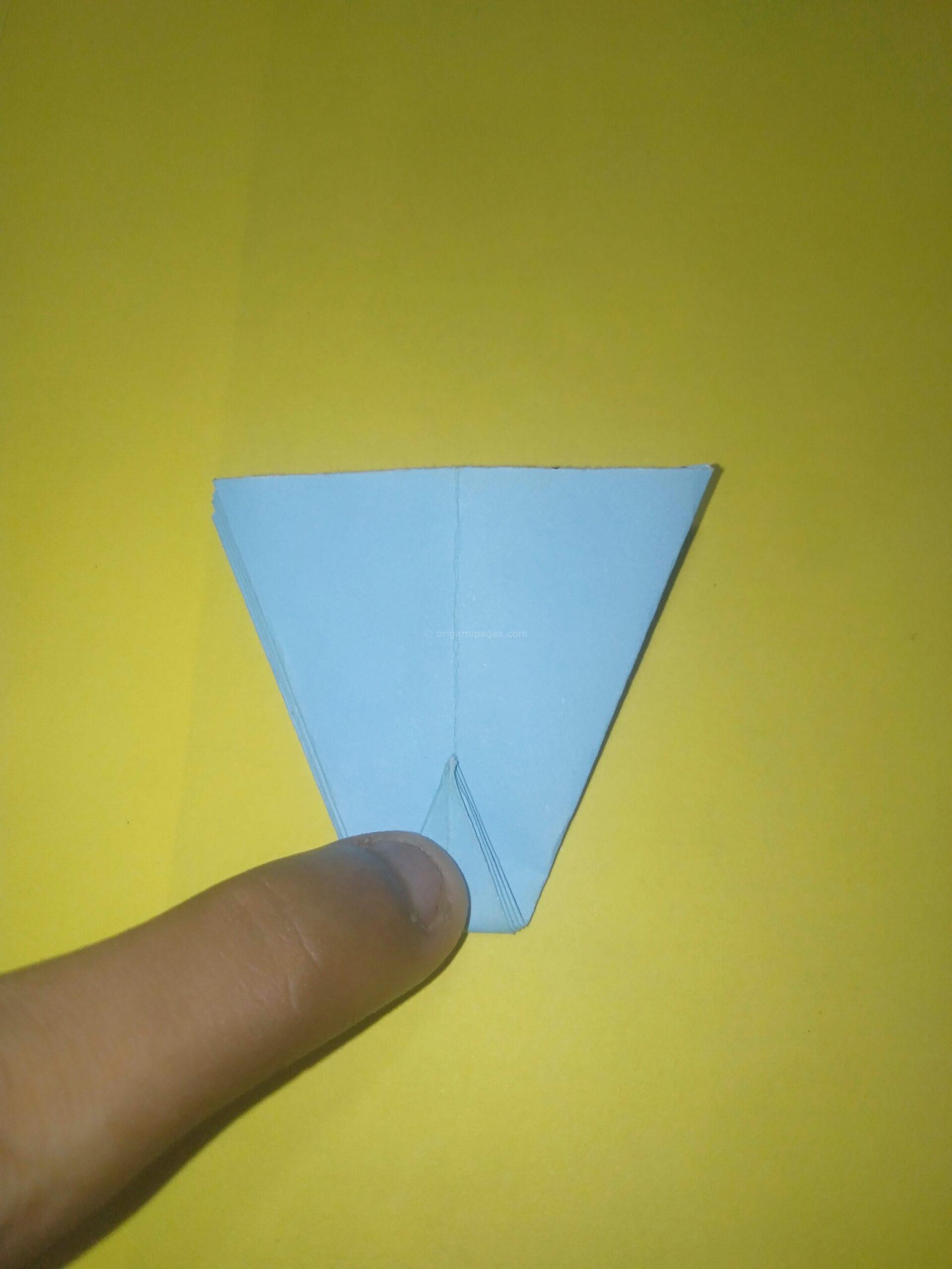 How To Make Origami Daisy? Beginners Guide