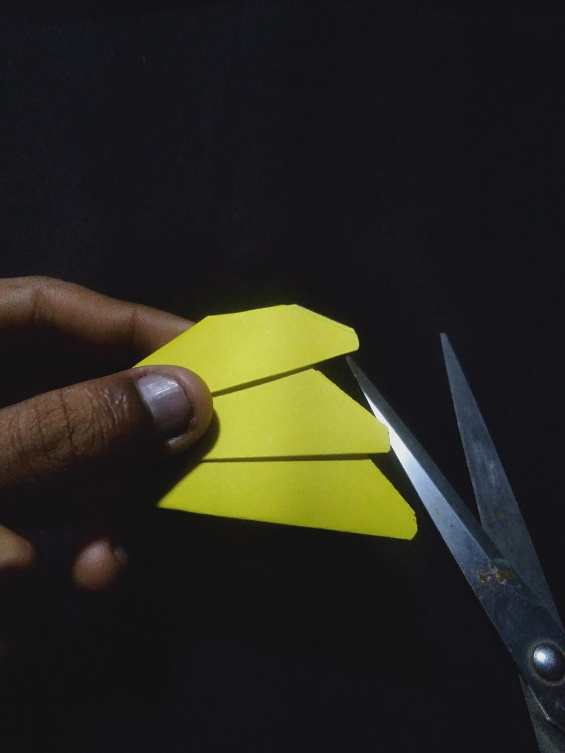How to Make an Origami Banana: Easy-to-Follow Instructions