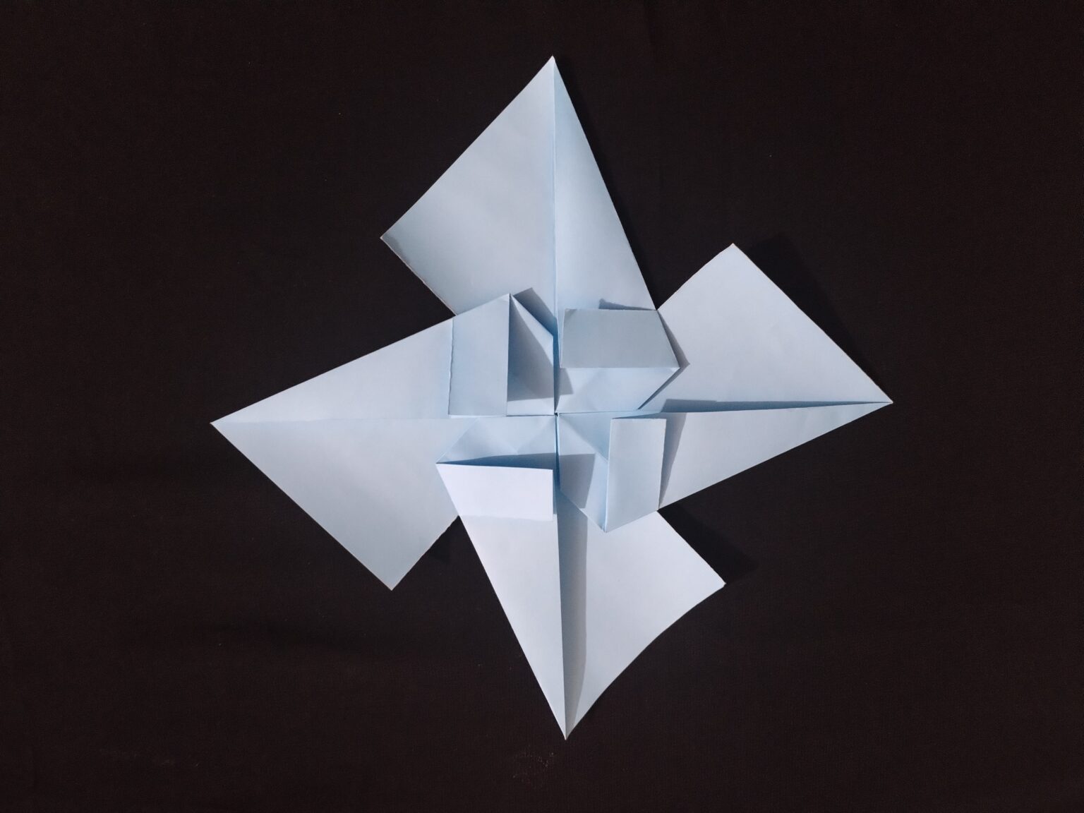 Easy Origami Kirigami Flower – A Step by Step Guide