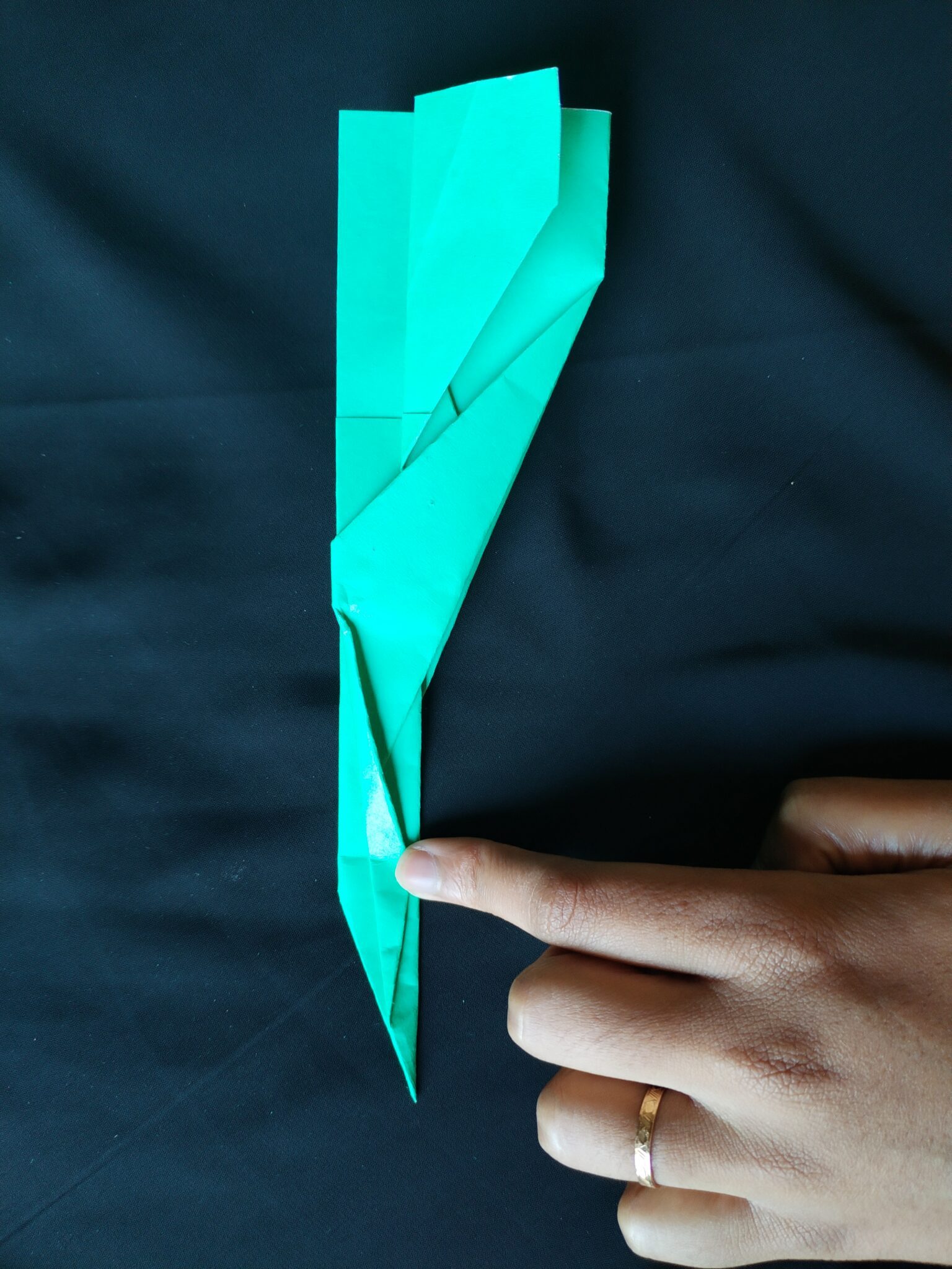 Jet Fighter paper Airplane - Easy To Follow Guide