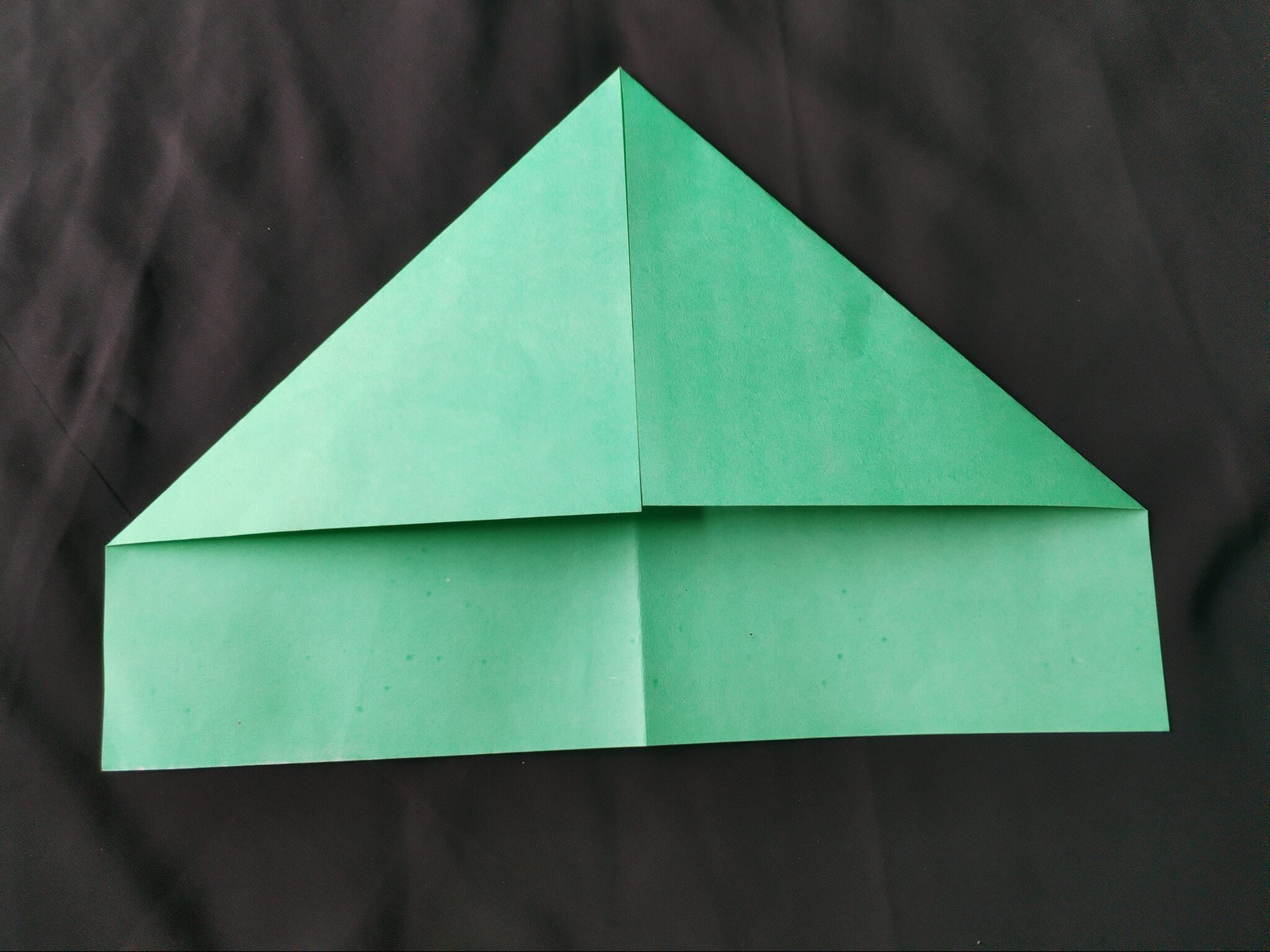 Jet Fighter paper Airplane - Easy To Follow Guide