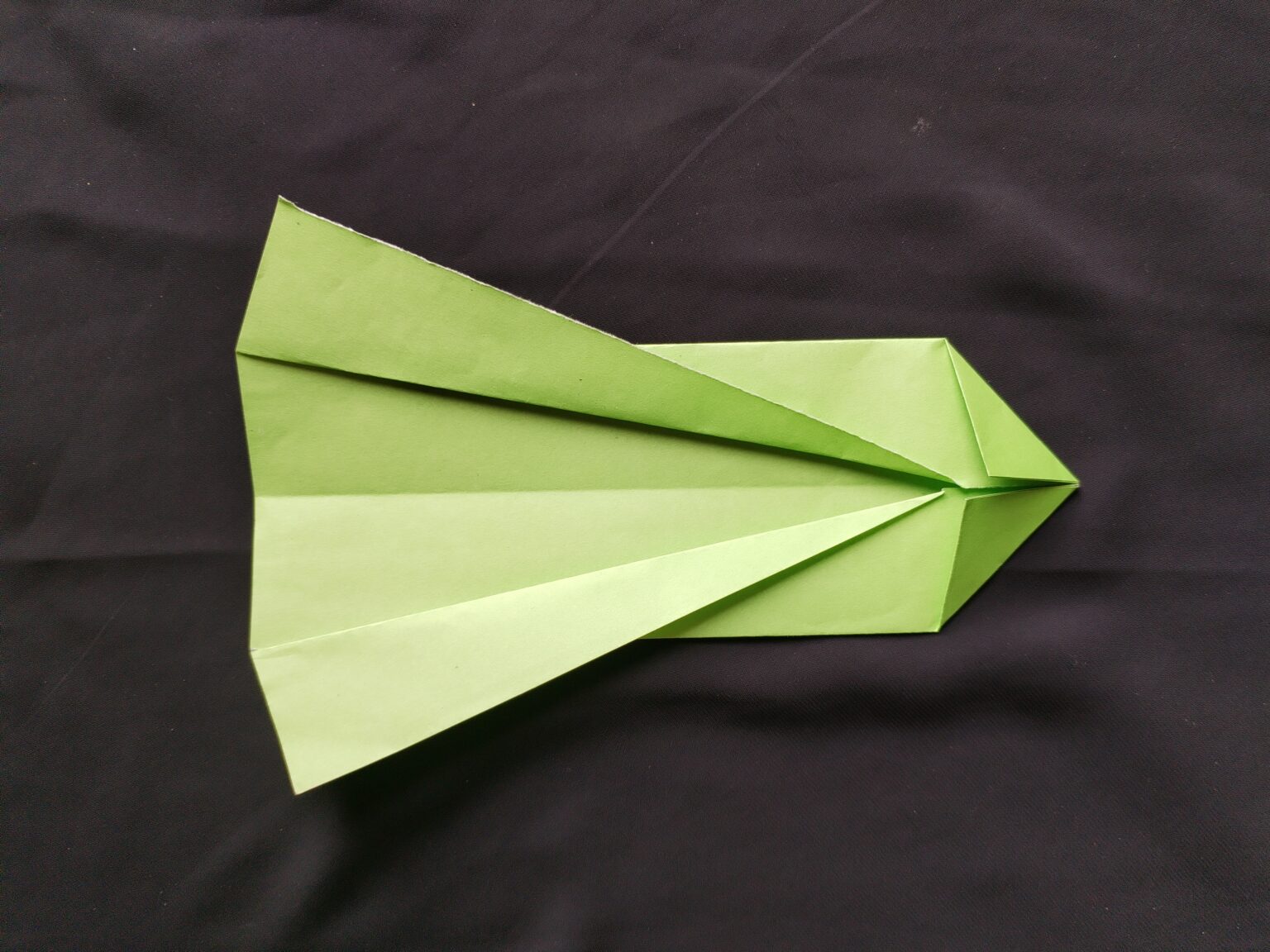 How to Make the Headhunter Paper Airplane