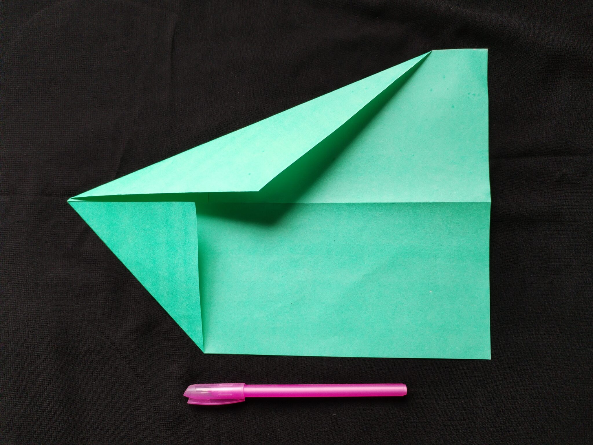 Dart Paper Airplane Instructions - Easy To Follow Guide