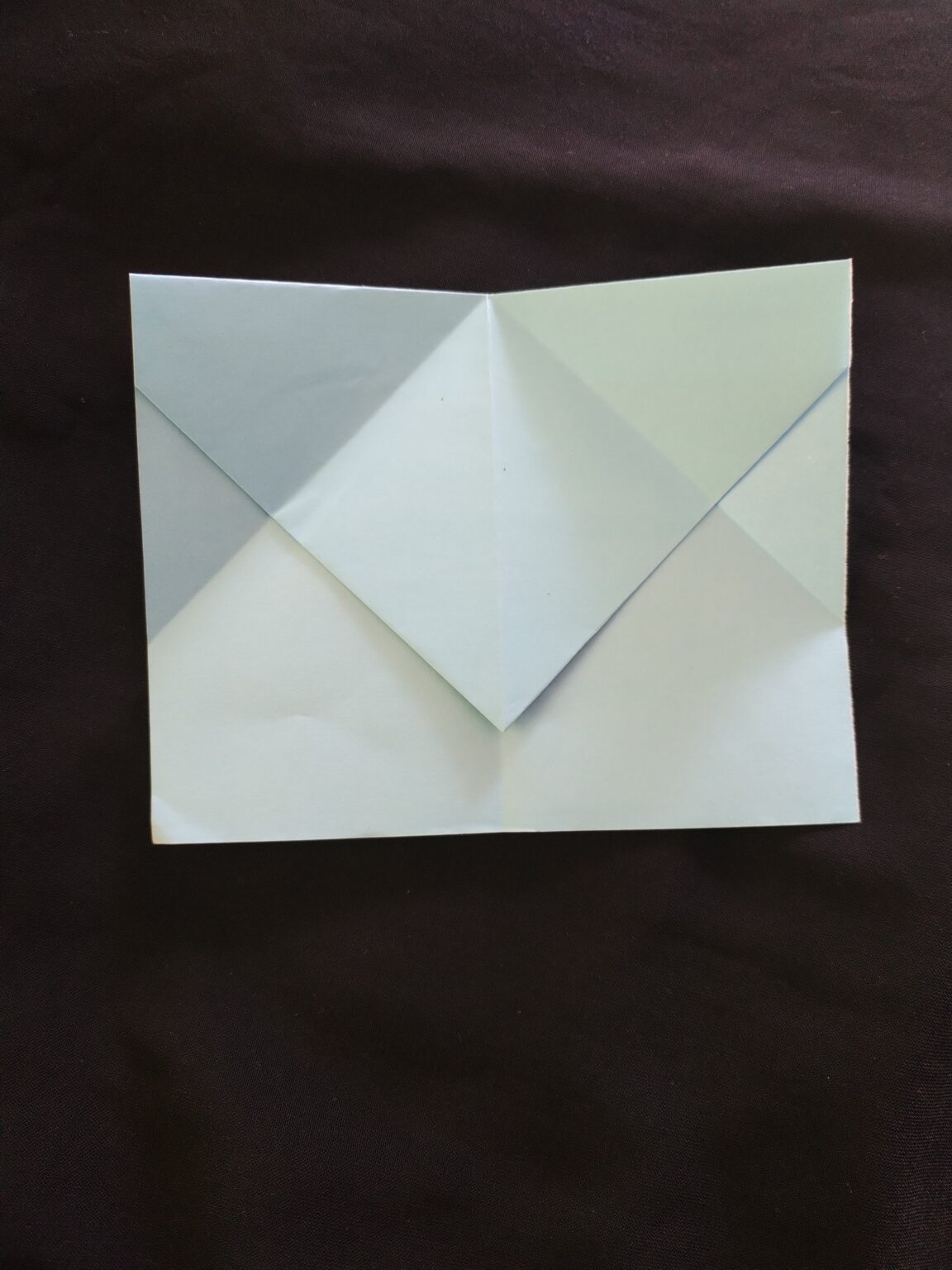 Professional Paper Airplane - Easy To Follow Guide