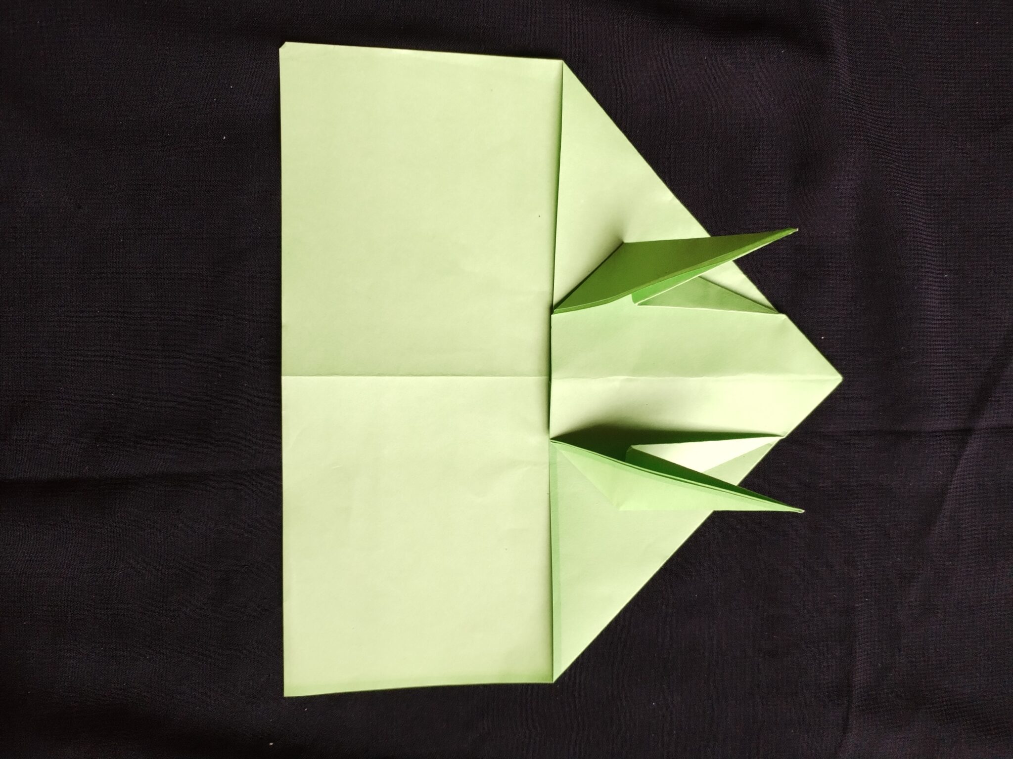 Star Crusher Paper Airplane - Easiest Guide To Follow