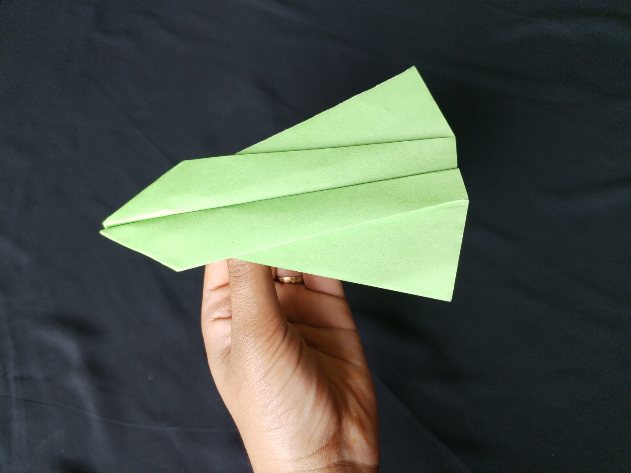 How to Make the Headhunter Paper Airplane