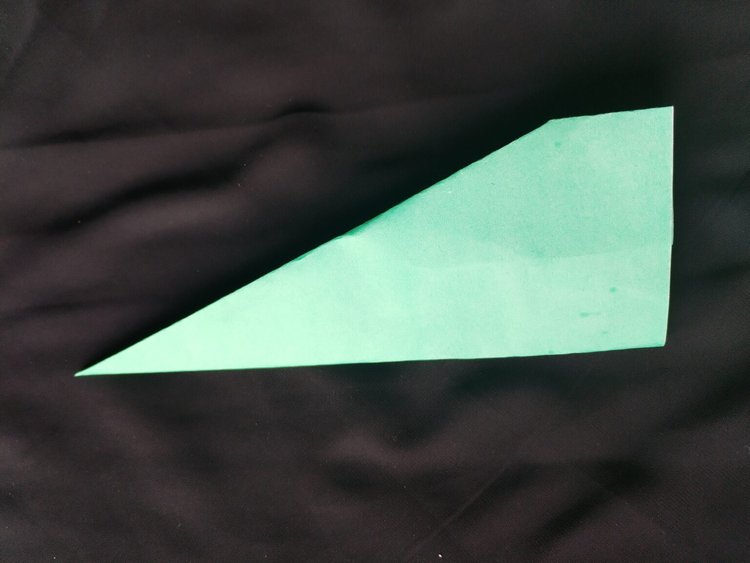 Jet Fighter paper Airplane - Easy To Follow Guide