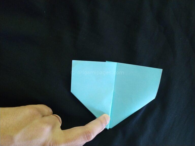 Professional Paper Airplane - Easy To Follow Guide