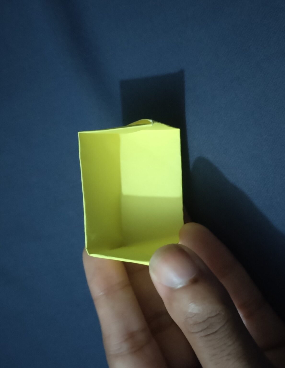 Origami Tissue Holder: A Step-by-Step Guide