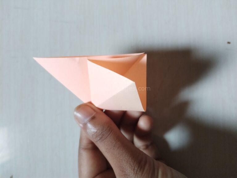 Sticky Note Origami Crane: A Fun and Creative Folding Project
