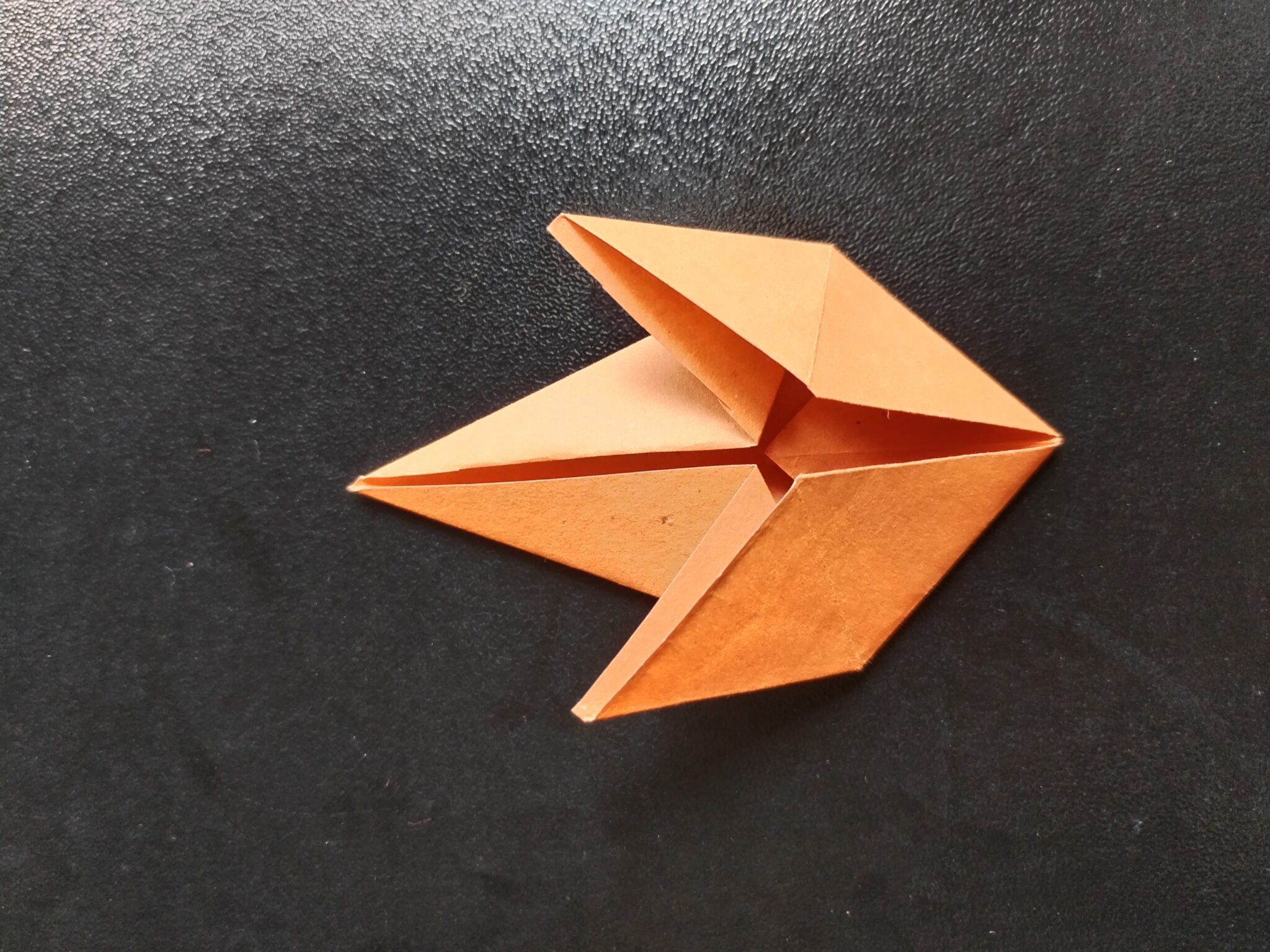 Easy Origami Maple Leaf: Step-by-Step Guide for Beginners and Experts