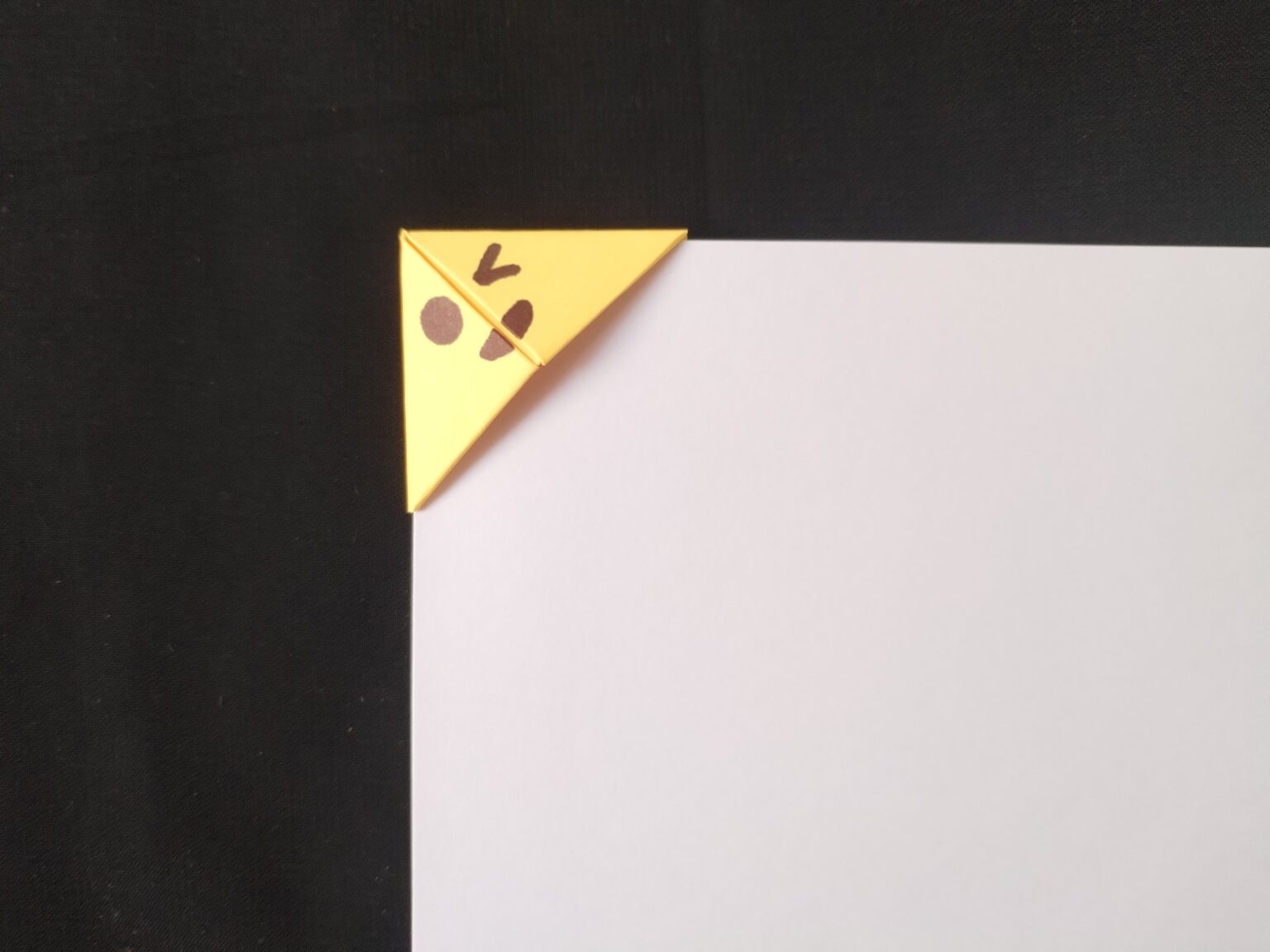 Sticky Note Origami Bookmark: Quick and Easy Steps