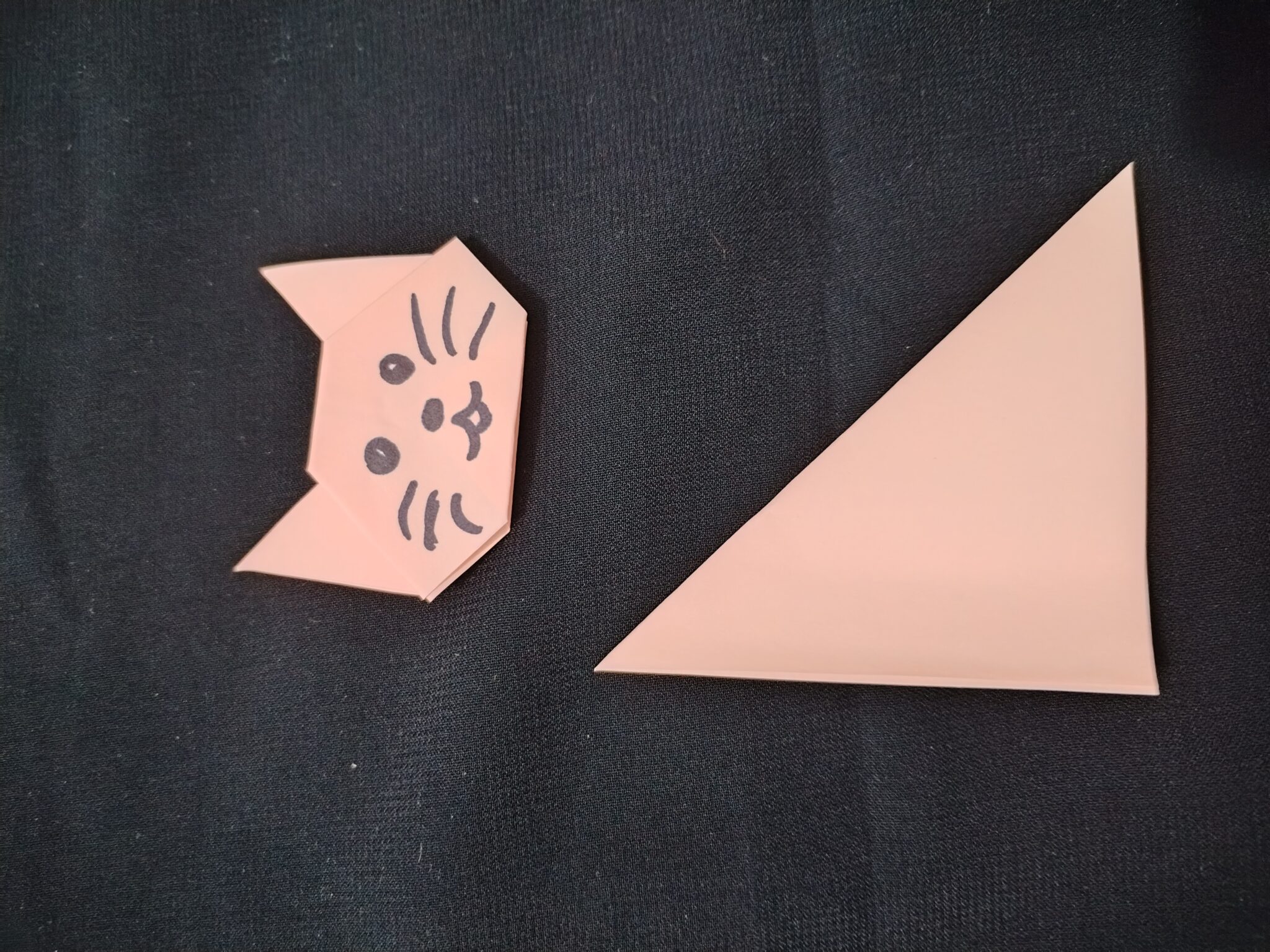 Sticky Note Origami Cat: A Step-by-Step Guide